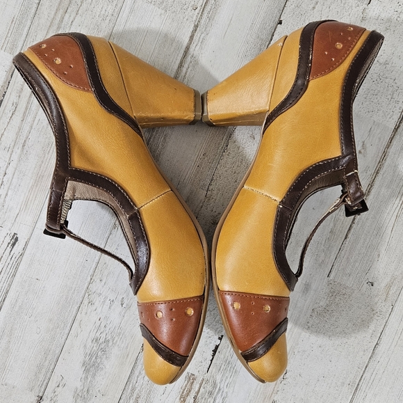 chelsea crew | Shoes | Chelsea Crew Retro Pin Up Style Womens Heels ...